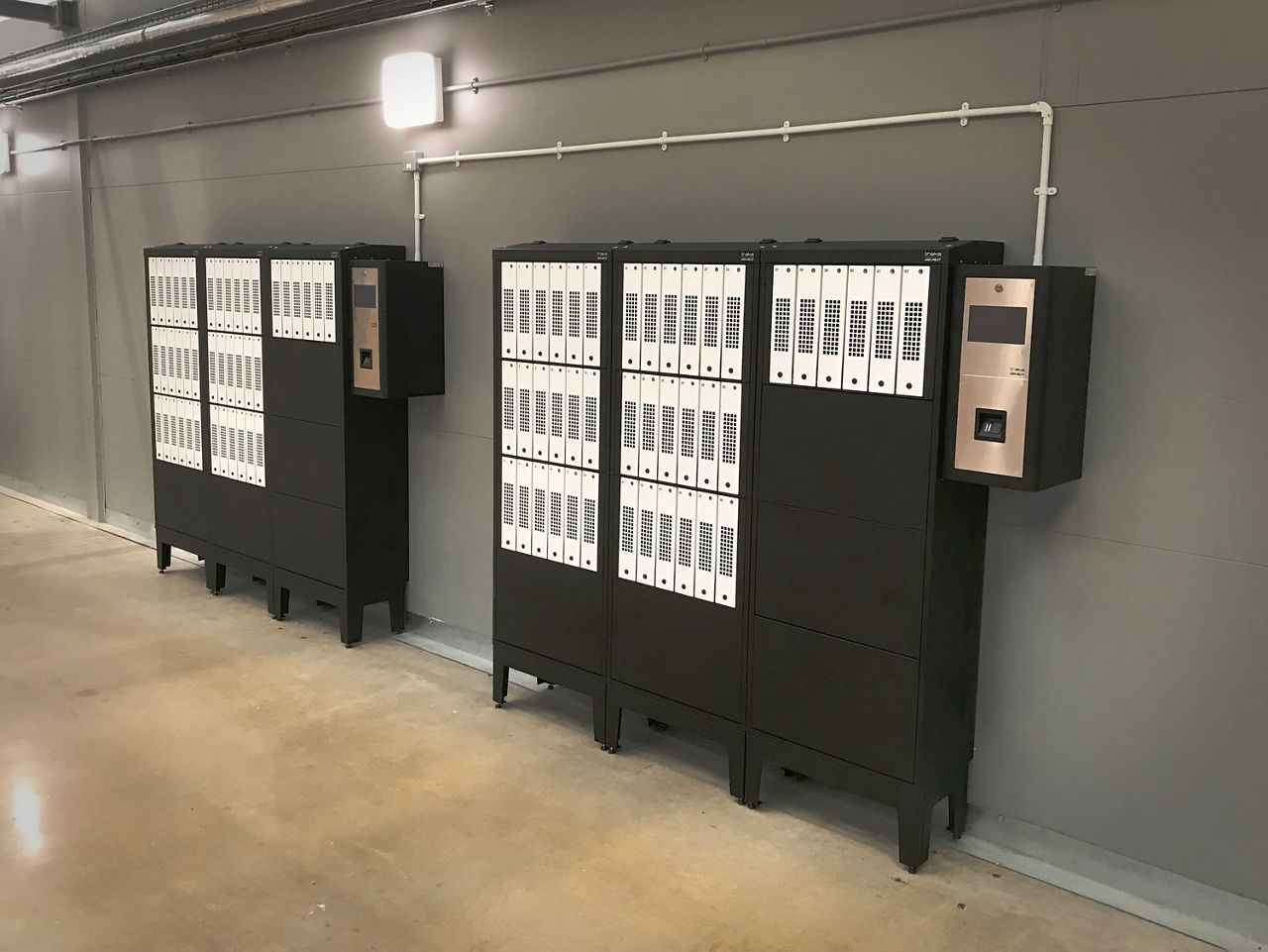 Custom & Modular Lockers | Traka
