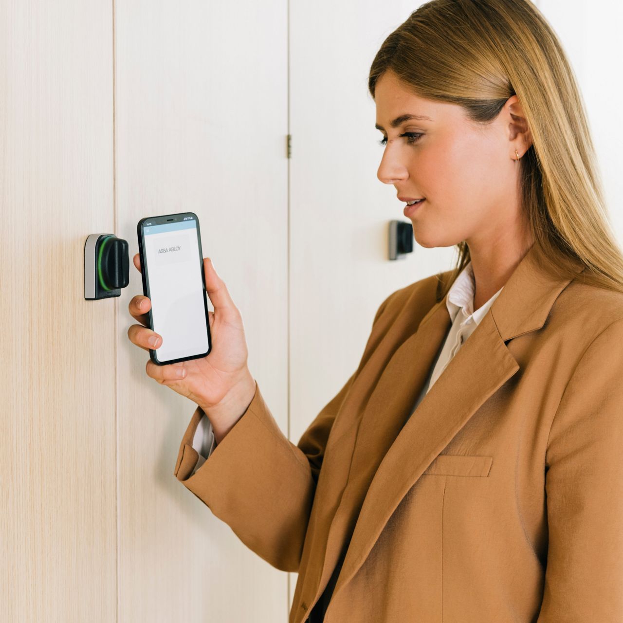 ASSA ABLOY launches Aperio KL100: a new wireless access solution for ...