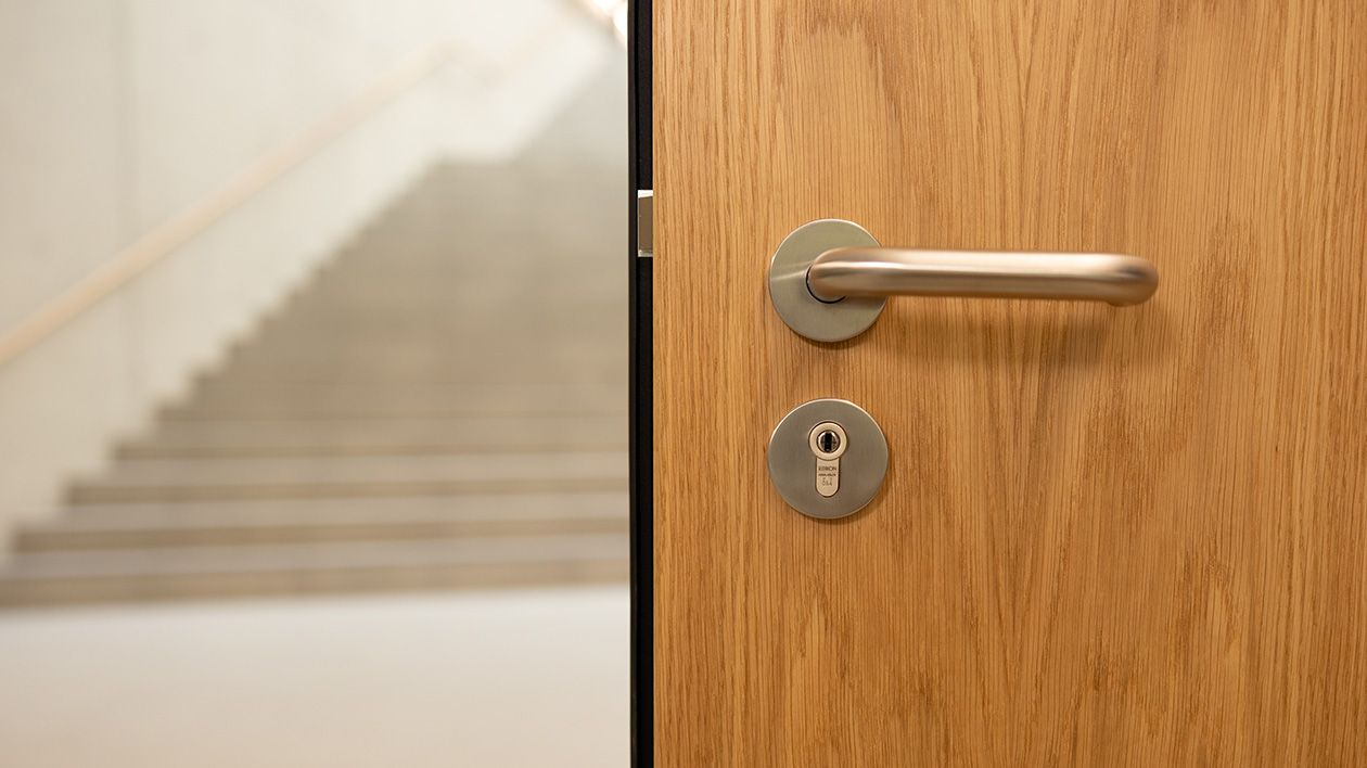 eCLIQ master key system secures more than 30 schools in Düsseldorf ...