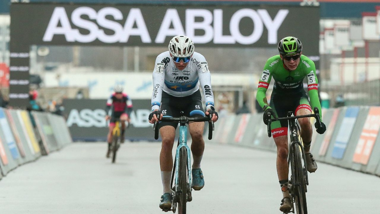ASSA ABLOY sponsorise la saison de cyclocross | ASSA ABLOY