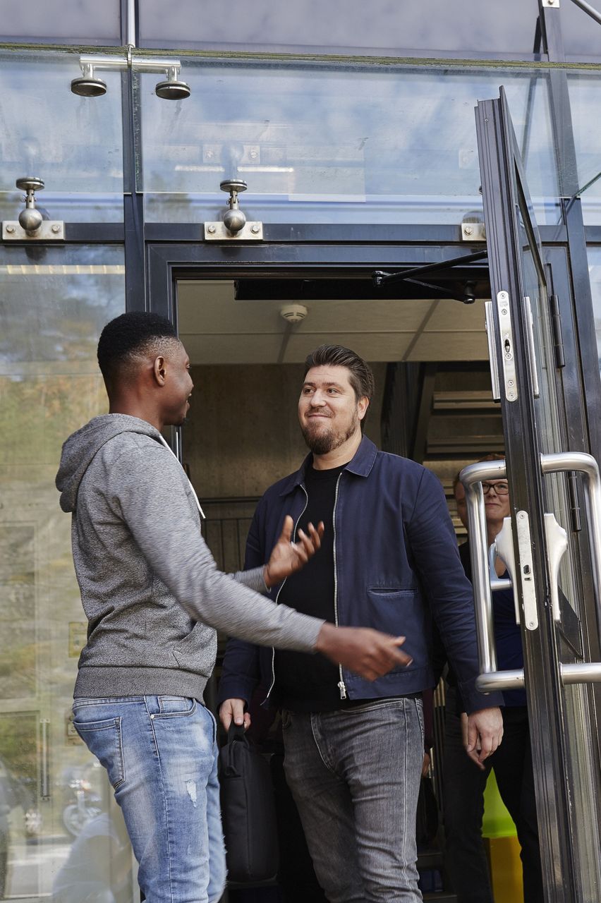 Kontaktinformasjon, Teknisk support og Kontaktsenter | ASSA ABLOY