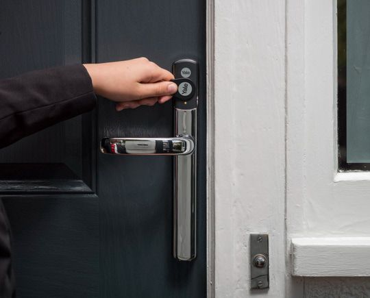 Build your connected home with the Conexis L2 | Yale