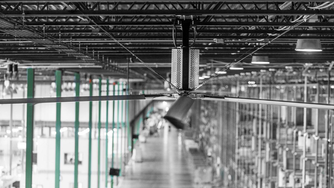 HVLS Fans | Warehouse Fans | HVLS Ceiling Fans | kelley