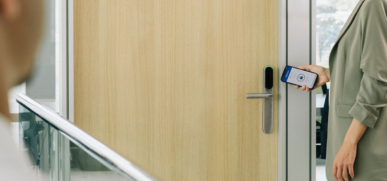 SMARTair Wireless Access Control | ASSA ABLOY