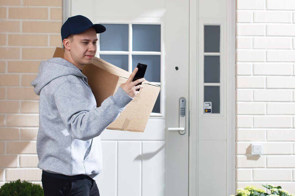 Smart locks revolutionise the delivery of online purchases | ABLOY for ...
