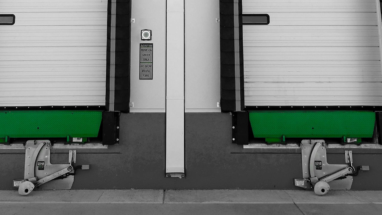 Trailer Restraints | Safety Equipment | Kelley | kelley