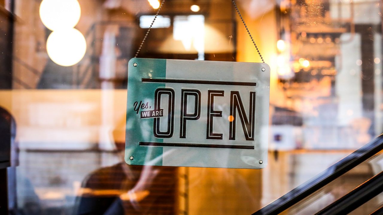 Eigen winkel? Gooi de deur dicht en bespaar tot 43% op de energiekosten