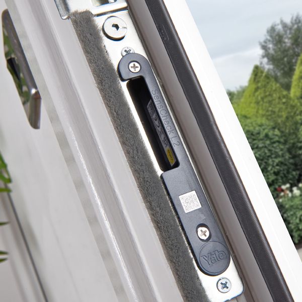Yale Expands Smart Security with SensCheck™- Compatible Door and Window ...