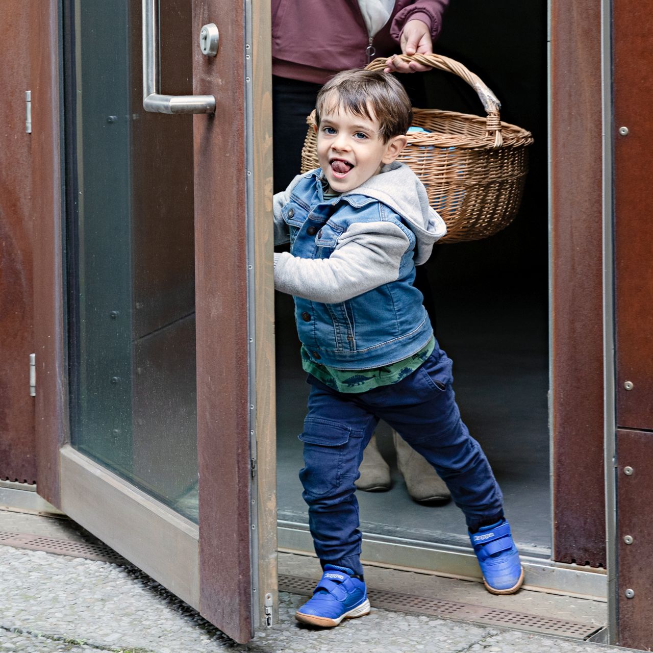 Deurdrangers met Cam-Motion® technologie | ASSA ABLOY