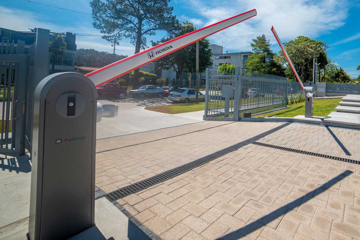 The Ditec QIK barrier, ideal for access control | Ditec