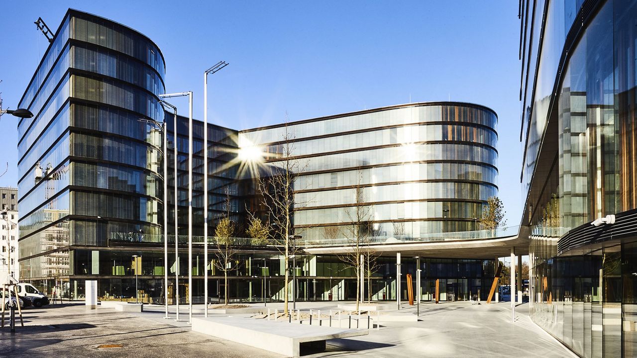 Erste Group Bank AG | effeff