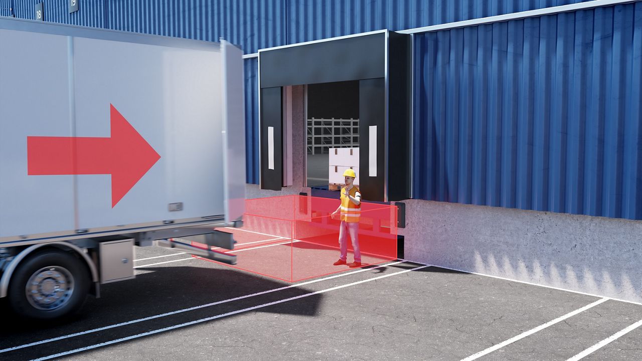 Identify loading bay risks | ASSA ABLOY Entrance Systems
