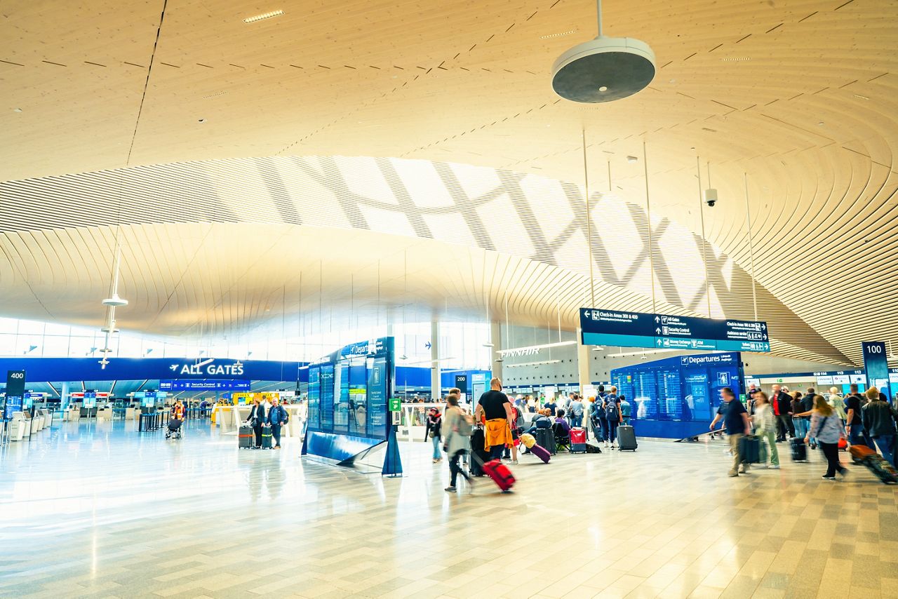 Luchthaven Helsinki kiest voor Aperio KL100 | ASSA ABLOY