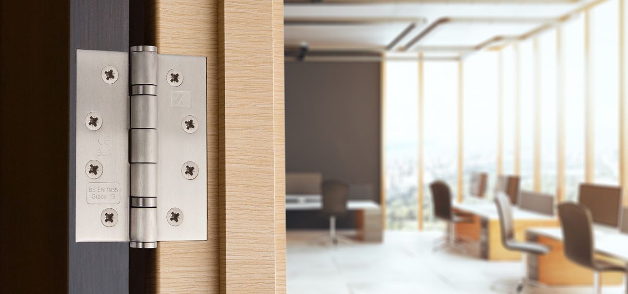 Hinges - key facts and features | ASSA ABLOY
