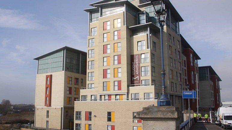 Mezzino | MUL-T-LOCK