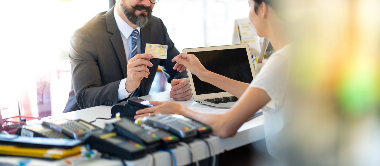 The importance of device management lockers in modern retail security ...