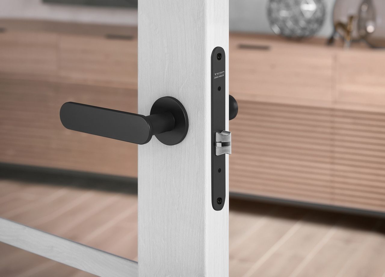 TESA ASSA ABLOY launches Urban handle | TESA ASSA ABLOY