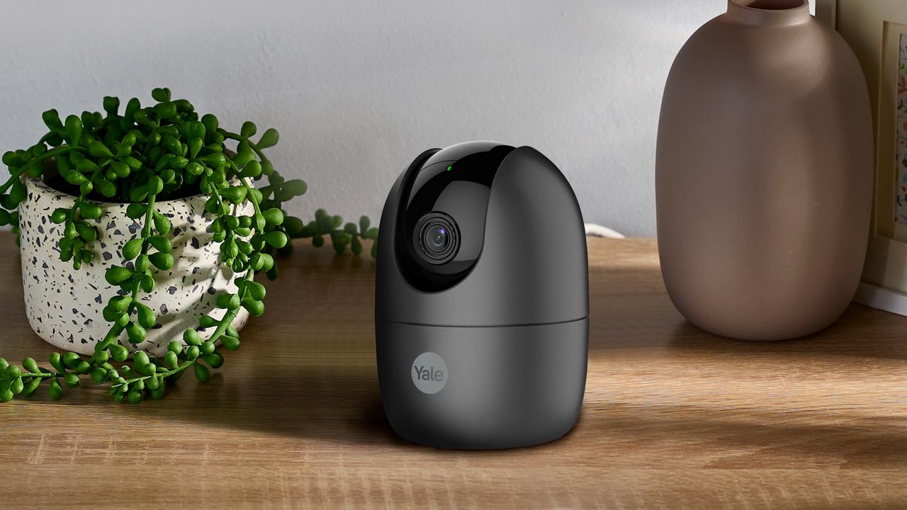 Wi-Fi binnencamera – Draai & kantel | Yale